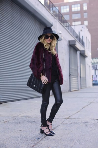 Ultimate Guide To Style Maroon To Any Outfits – Ferbena Fashion Beauty ...